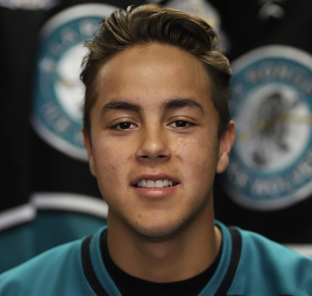Koch SUPERU Player Profile: Aaron Greyeyes | Saskatchewan Junior Hockey ...