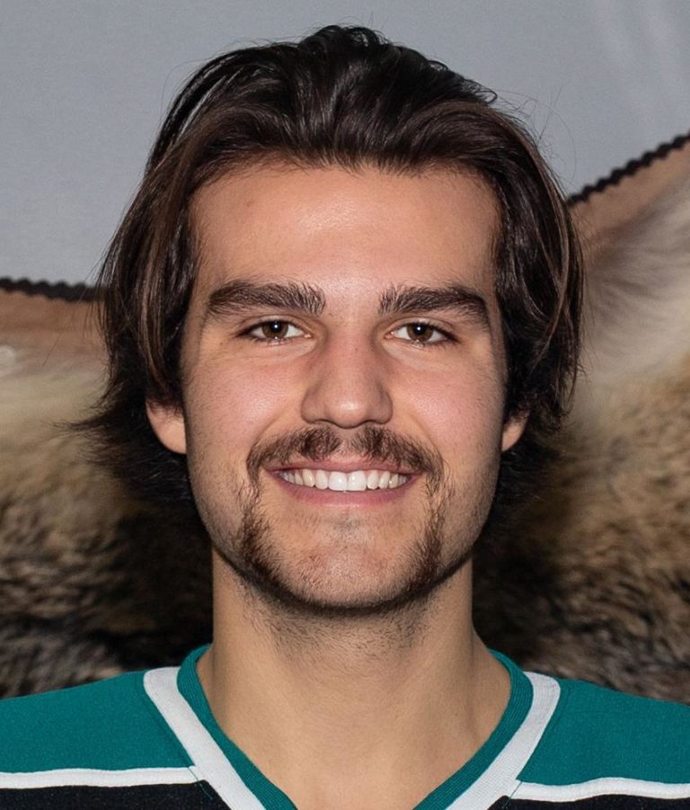 Koch SUPERU Player Profile: Brandon Della Paolera | Saskatchewan Junior ...