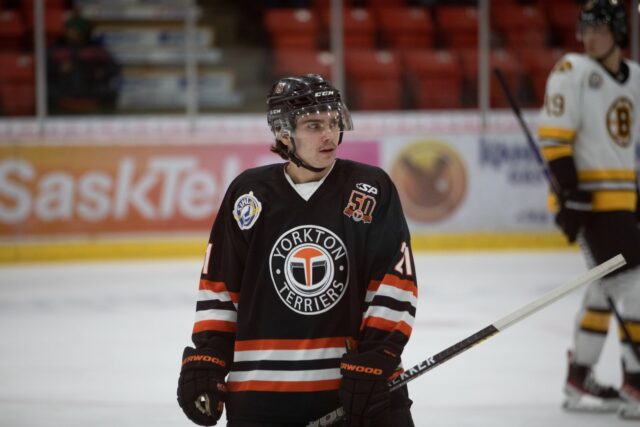 22/23 RBC Community Ambassador Winner: Clay Sleeva – Yorkton Terriers ...
